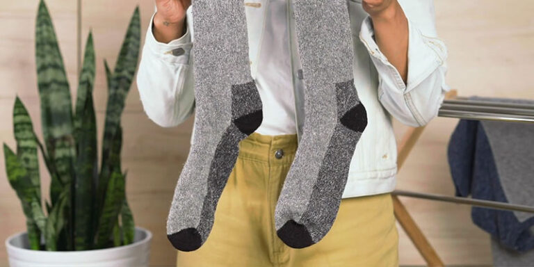 Why Do My Socks Smell So Bad? 6 Causes & Solution